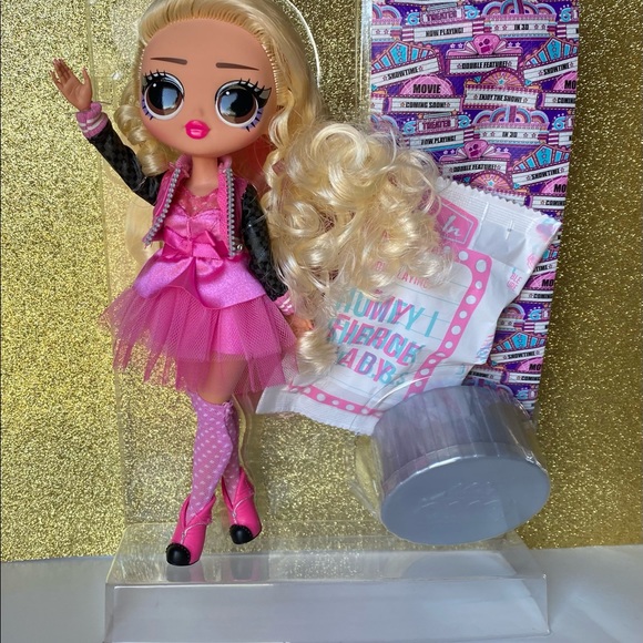 mga entertaiment | Toys | Lol Surprise Dolls Omg Pink Chic New Complete ...